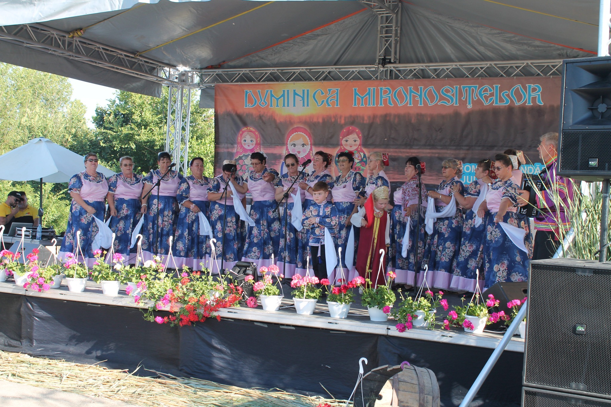 Duminica mironosițelor, festivalul tradițiilor lipovenești la ...